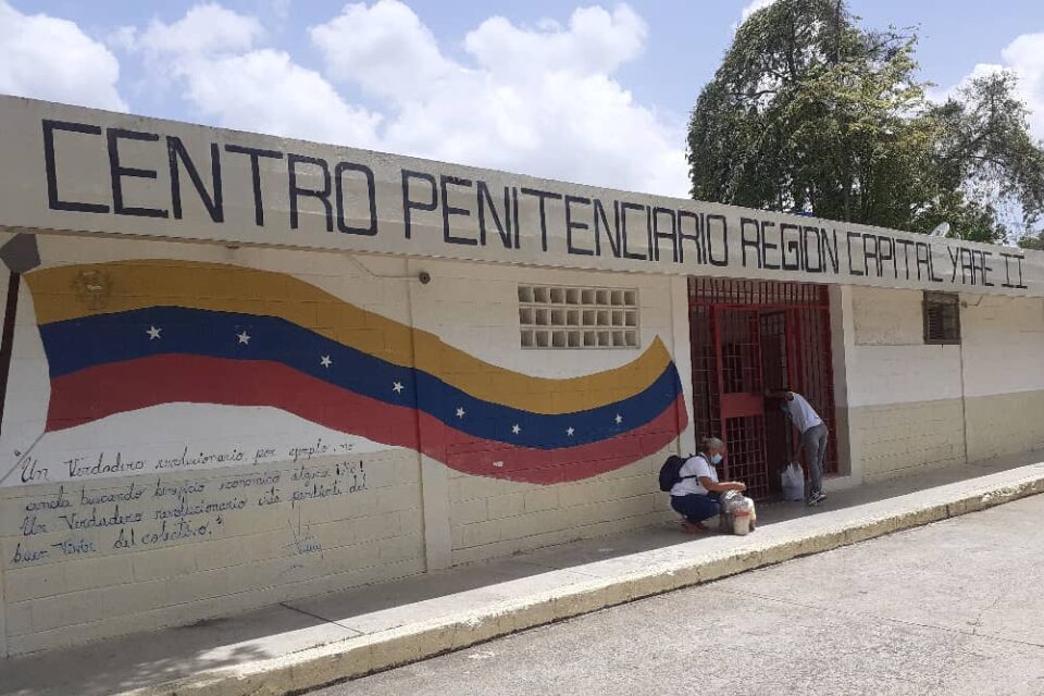 Desaparecen a 21 presos de las cárceles Yare II y la Comunidad de Coro ...